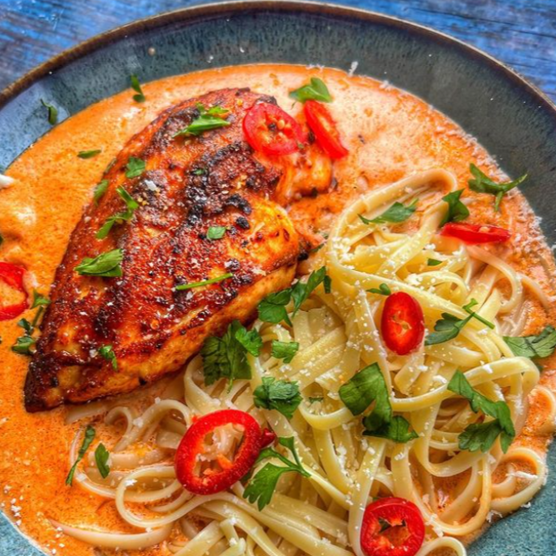 Creamy & Spicy Piri Piri Chicken Pasta - Flava It